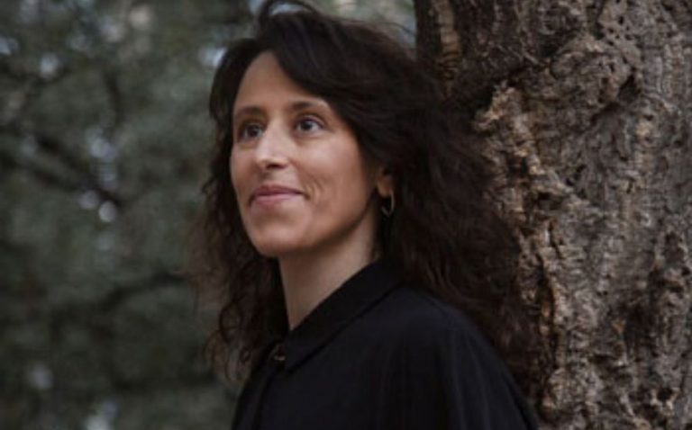 Crítica: 'Aioua', Roser Cabré-Verdiell